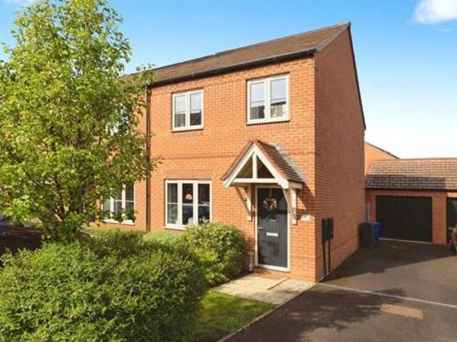 Tony Humphries Road, Banbury, 3 Bedroom End