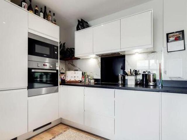 ton Road, Harrow, 2 Bedroom Flat