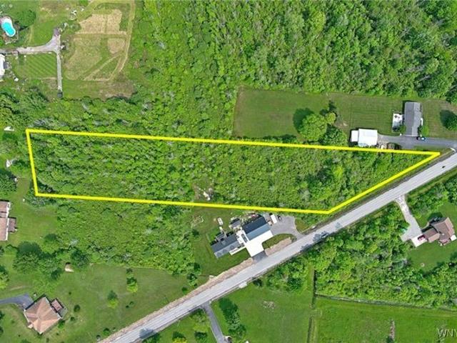 Tonawanda Crk Rd N, Clarence, NY 14031