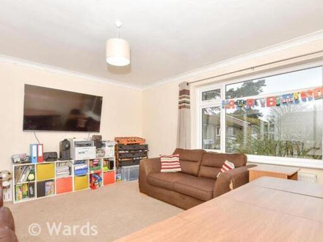 Tonbridge Road, Maidstone, 2 Bedroom Apartment