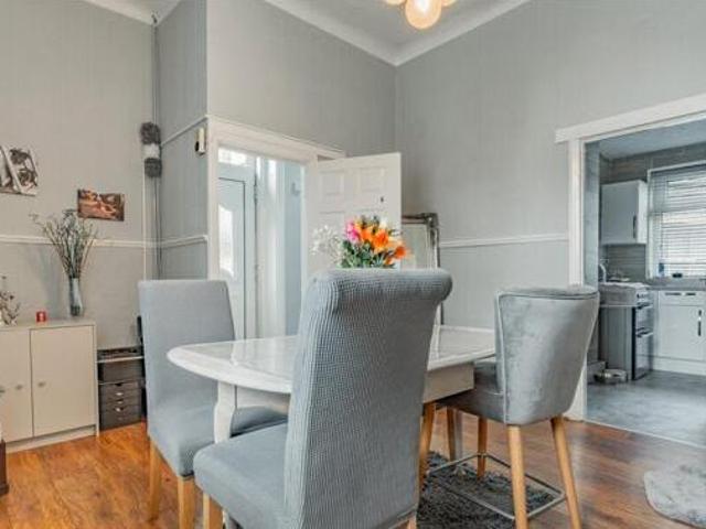 Tong Lane, Whitworth, 2 Bedroom End