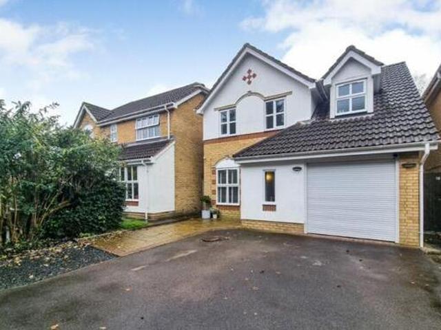 Tongham, Phillips Close, Farnham, 3 Bedroom Detached