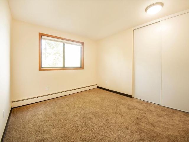 Tonkaway Apartments 2 Bedroom Apartment for Rent at 818 3rd Ave, Excelsior, MN 55331