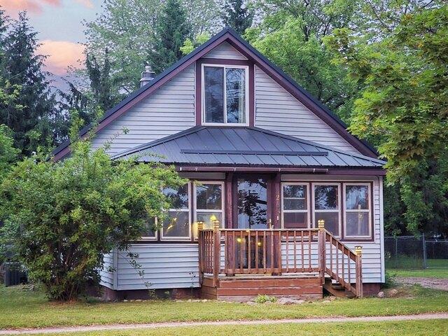 Tonkin St, Beaverton, Home For Sale