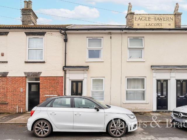 Tonning Street, Lowestoft NR32, 2 bed terraced house to rent, £825 pcm | PrimeLocation