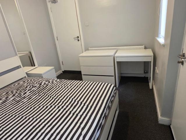 Tootal Drive, Salford M5, 4 bed shared accommodation to rent, £675 pcm | PrimeLocation
