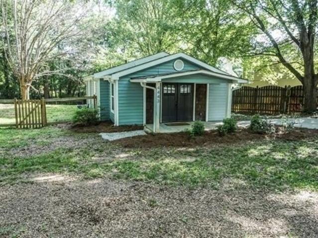 Toonigh Rd Nw, Acworth, Home For Sale