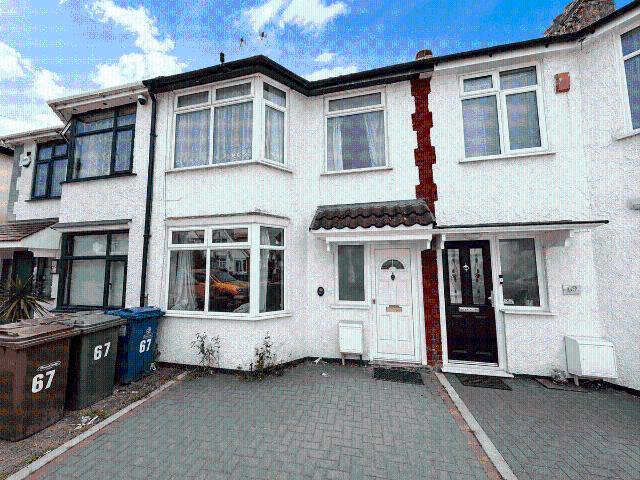 Toorack Road, Harrow HA3, 3 bed terraced house to rent, £2,300 pcm | PrimeLocation