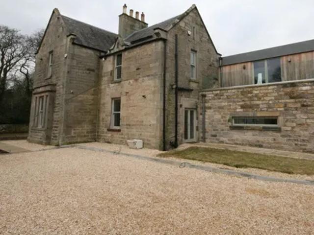 Toby Carvery Lauriston Farm, 69 Lauriston Farm Road, City of Edinburgh, EH4 5EX, United Kingdom | 6 bed house for rent #167580753 | Rentberry