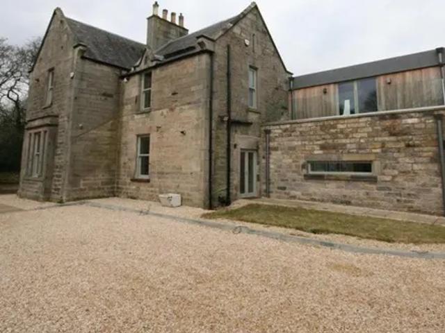 Toby Carvery Lauriston Farm, 69 Lauriston Farm Road, City of Edinburgh, EH4 5EX, United Kingdom | 6 bed house for rent #118296743 | Rentberry