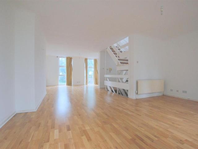 Tobin Close, London NW3, 6 bed property to rent, £7,500 pcm | PrimeLocation