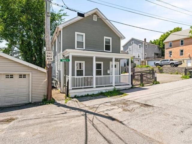 Tobins Ln, Highland Falls, Home For Sale