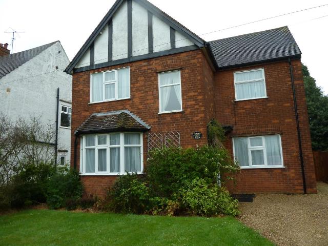 Todds Green, Stevenage SG1, 3 bed detached house to rent, £2,450 pcm | PrimeLocation