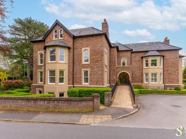 Toft Road, Knutsford 2 bed apartment to rent £1,750 pcm £404 pw