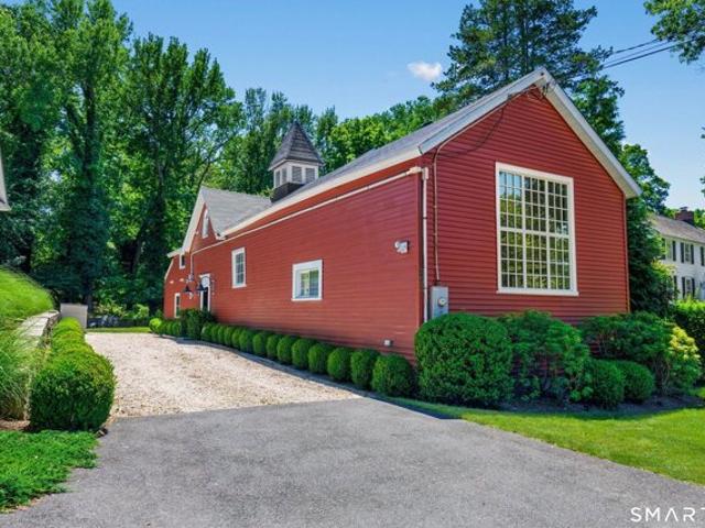 Tokeneke Rd, Darien, Condo For Sale