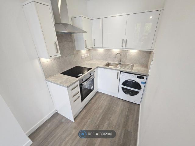Tollcross Road, Glasgow G31, 2 bed flat to rent, £995 pcm | PrimeLocation