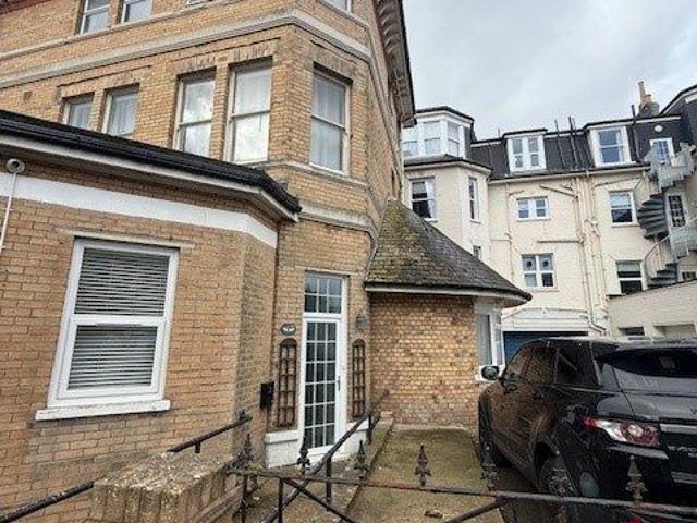 Tollard Court, St. Michaels Road BH2, 2 bed flat to rent, £1,600 pcm | PrimeLocation