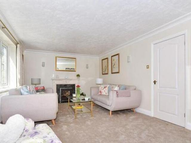 Tollgate Way, Sandling, 4 Bedroom Detached