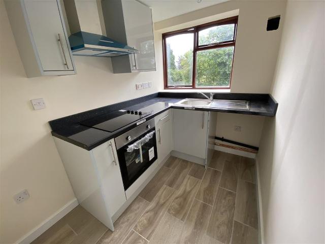 Tollgate Court, Trentham Road, Stoke On Trent, Staffordshire ST3, 1 bed flat to rent, £525 pcm | PrimeLocation