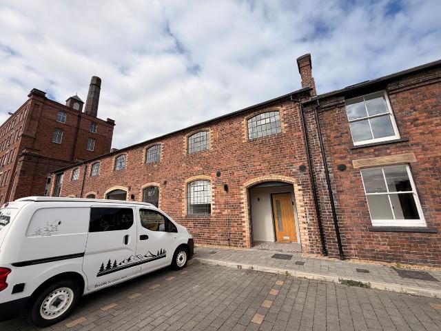 Tolson Court, Fazeley B78, 2 bed terraced house to rent, £1,250 pcm | PrimeLocation