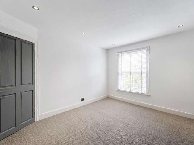 Top Flat, Cottage Grove, Southsea, Hampshire, PO5