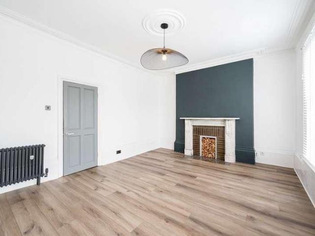 Top Flat, Cottage Grove, Southsea, Hampshire, PO5