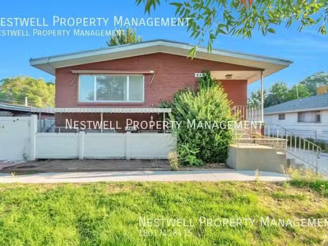 Top Floor 3 bed Duplex in the Avenues of Salt Lake 849 849 St.