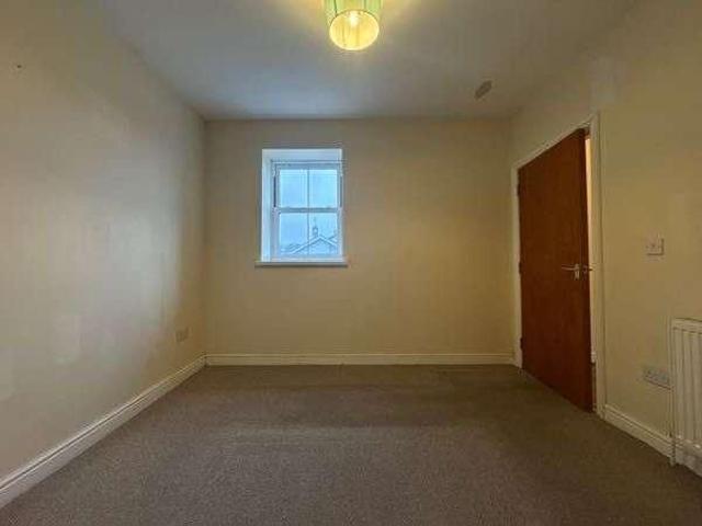 Top Floor Flat, Morgan Street, Tredegar, NP22