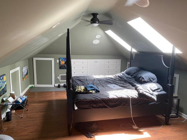 Top floor of 2800 sq ft craftsman for rent