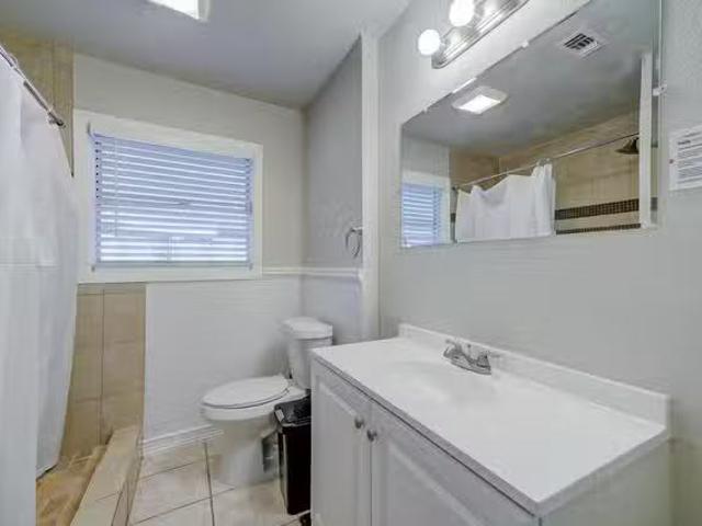 Top Host Updated & Charming Thornwood Home! id. 963