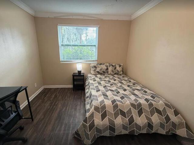 Top Host Updated Jacksonville Home Near Parks & Downtown!