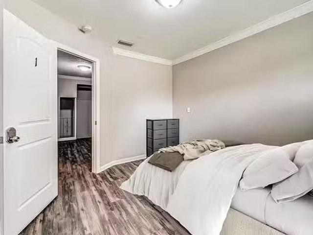 Top Host Updated Jacksonville Home Near Parks & Downtown! id.