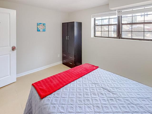 Top Host Beautiful & Modern Lithonia House. Close to Green Areas, Parks and Nature!