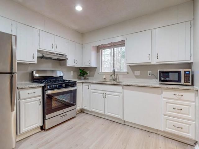 Top Host Spacious Home with Yard & Convenient Acce
