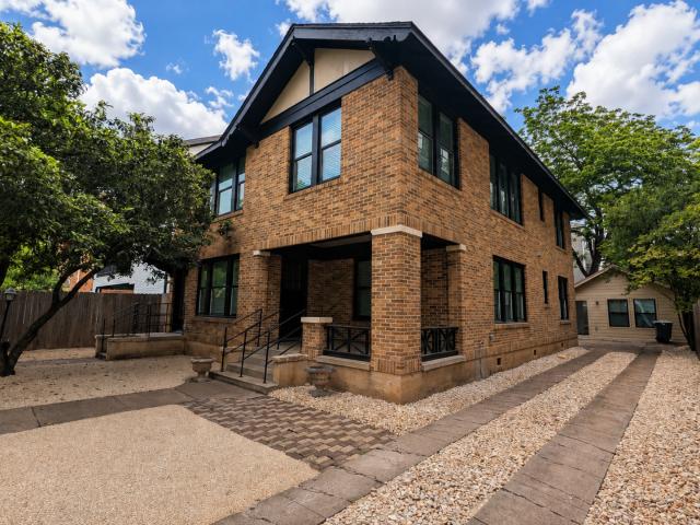 Top of the line House in West Campus for Aug 2027
