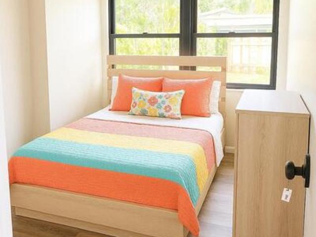 Top Rated Host! Cozy Room Near I 75 & I 4 Intersection!