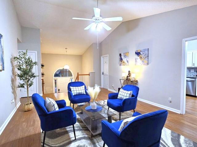 Top Rated HighEnd Home | Fresh Renovations | Profe