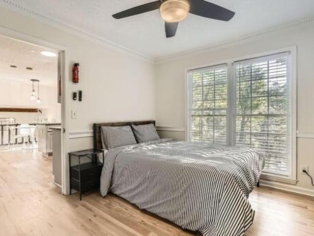 Top Tier Home w/ a Responsive Host Clean, High Quality, Drama Free, Safe Community with Smart TV and Private Workspace in Every Room