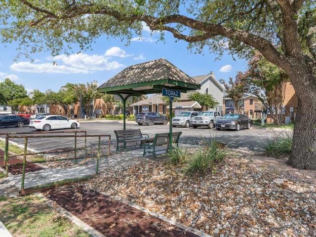 Topaz Apartments 1 Bedroom Apartment for Rent at 1101 Leah Ave, San Marcos, TX 78666