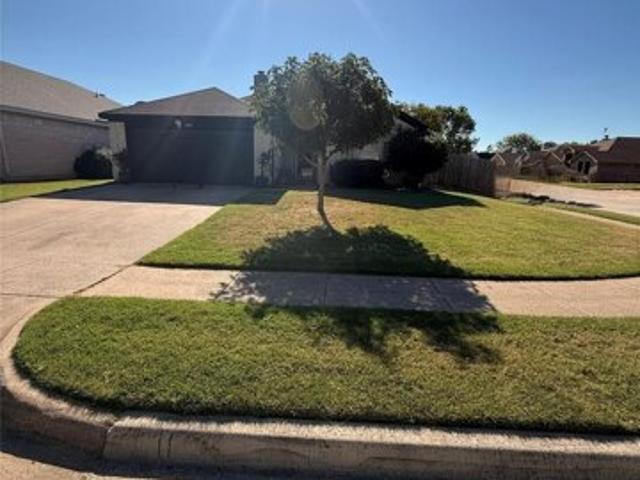 Topaz Ln, Granbury, Home For Sale