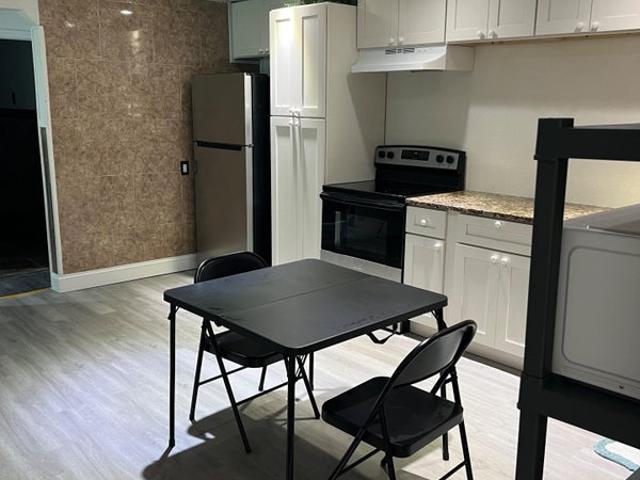 TopRated Host | Clean & Modern Living Near Tampa