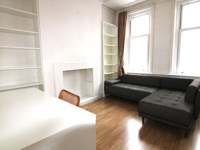 Topsfield Parade, Crouch End N8, Studio to rent, £1,575 pcm | PrimeLocation