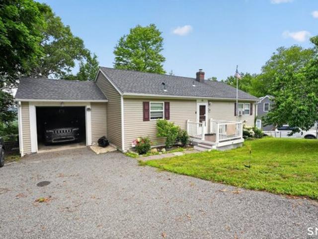 Topstone Dr, Danbury, Home For Sale
