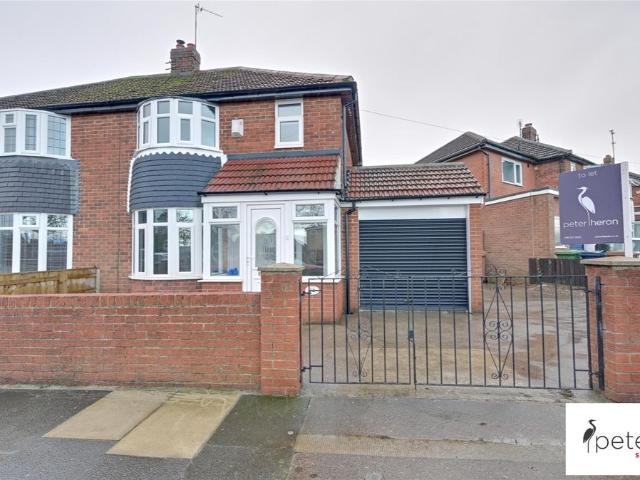 Torver Crescent, Seaburn Dene, Sunderland SR6, 3 bed semi detached house to rent, £1,100 pcm | PrimeLocation