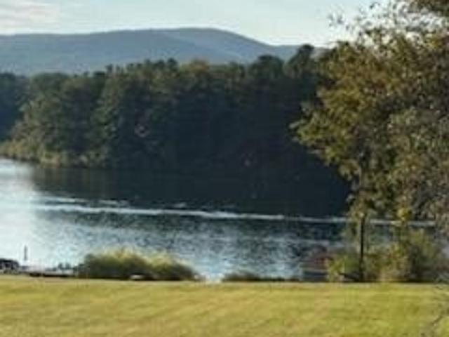 Tor Ct, Pittsfield, Home For Sale