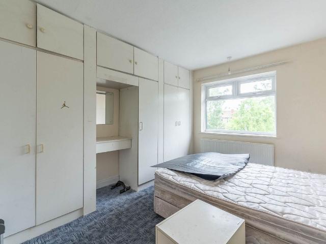 Torbay Road, Harrow HA2, 2 bed flat to rent, £2,600 pcm | PrimeLocation