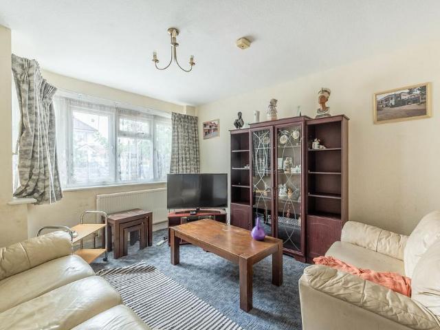 Torbay Road, Harrow, HA2 2 bed flat to rent £3,000 pcm £692 pw