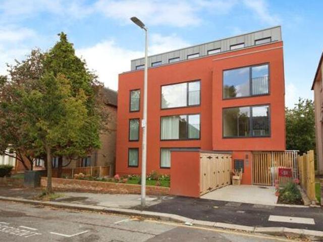 Torfell, Grove Hill, 2 Bedroom Apartment