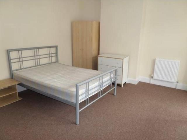 Toronto Road, Bristol BS7 5 bed house to rent £3,250 pcm £750 pw