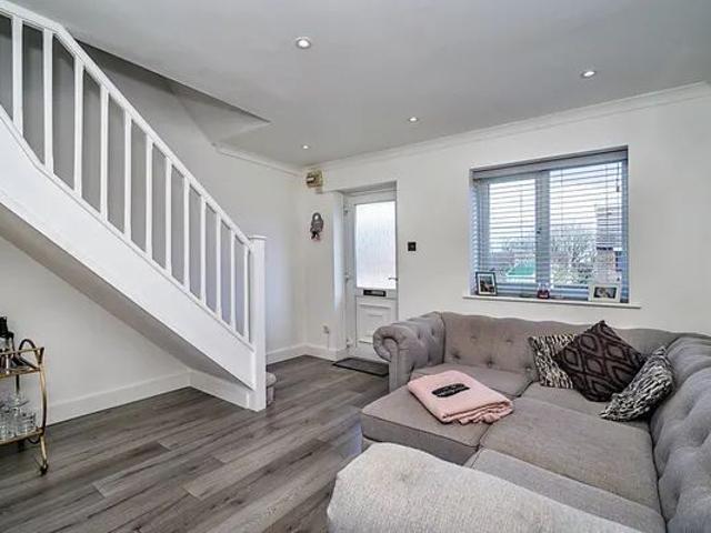 Torpoint, Torpoint, PL11